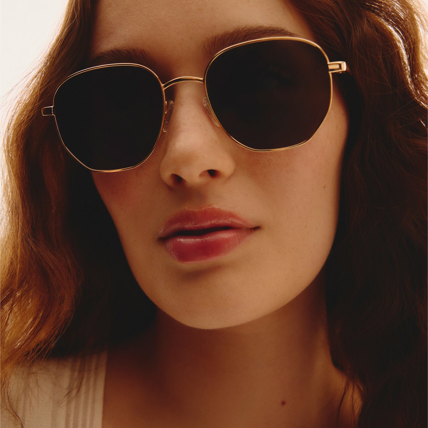 BIG TIME Women's Metal Frame Hexagonal Sunglasses – QUAY