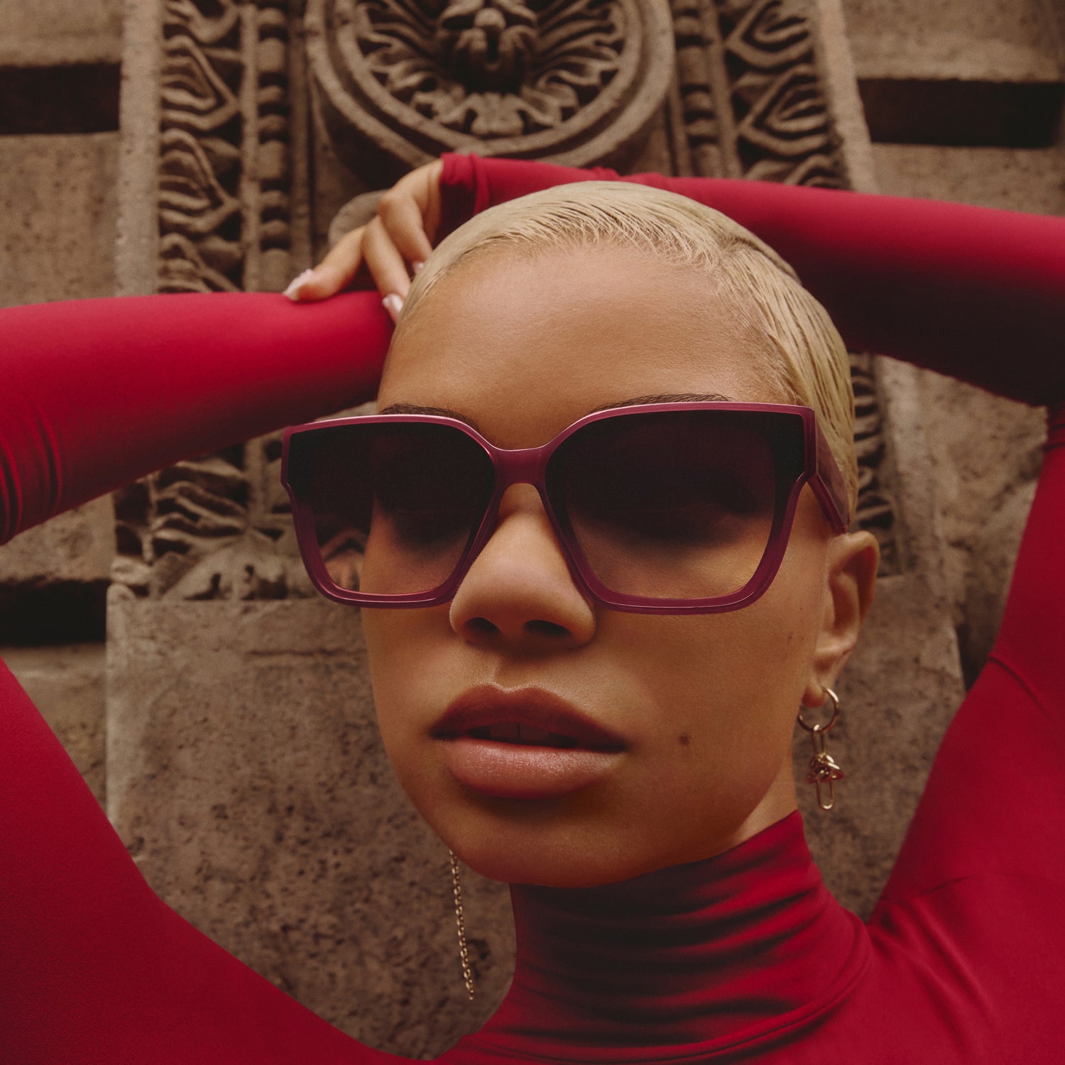 DRIVE IN - Large Square Unisex Sunglasses with Flush Lens – QUAY