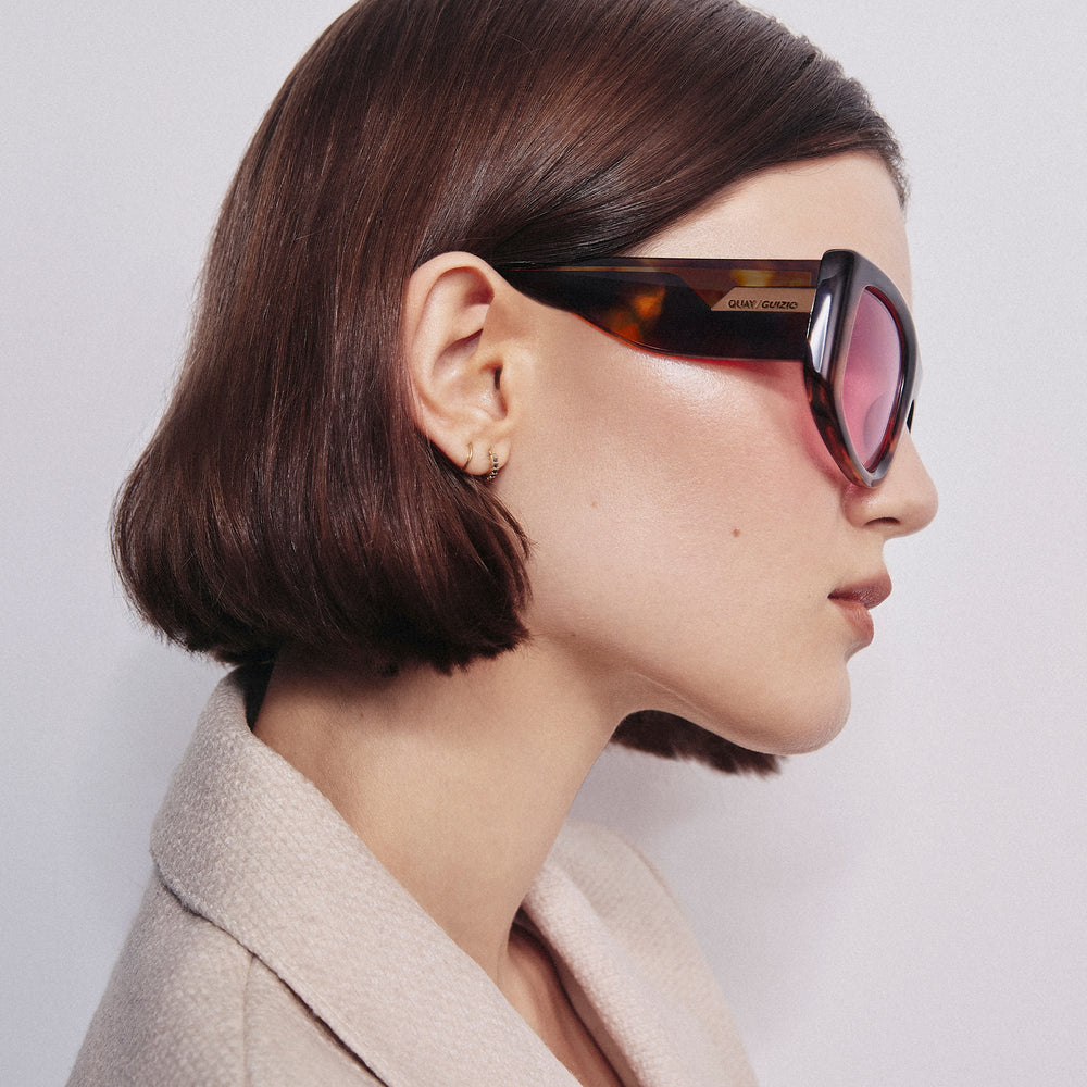 UNIFORM Oversized Square Sunglasses – Quay