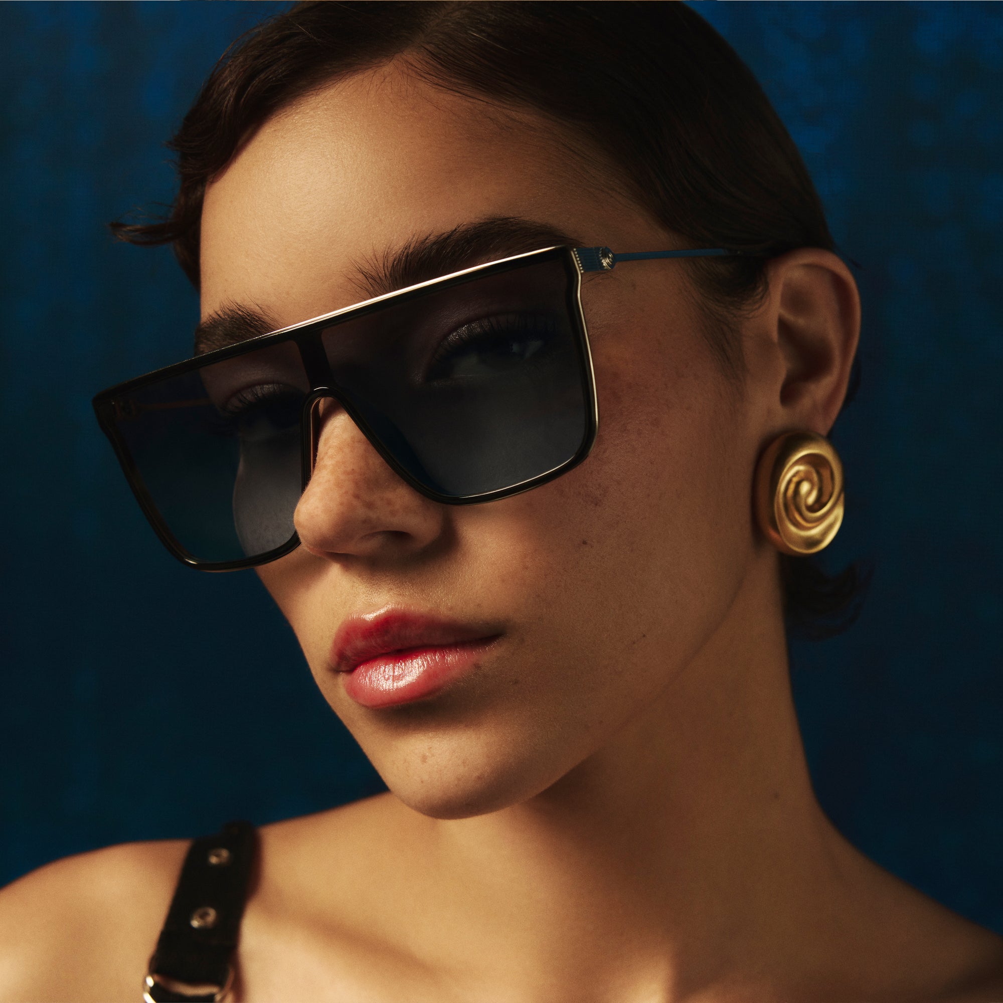 NIGHTFALL REMIXED Women's Shield Flat Top Sunglasses – QUAY