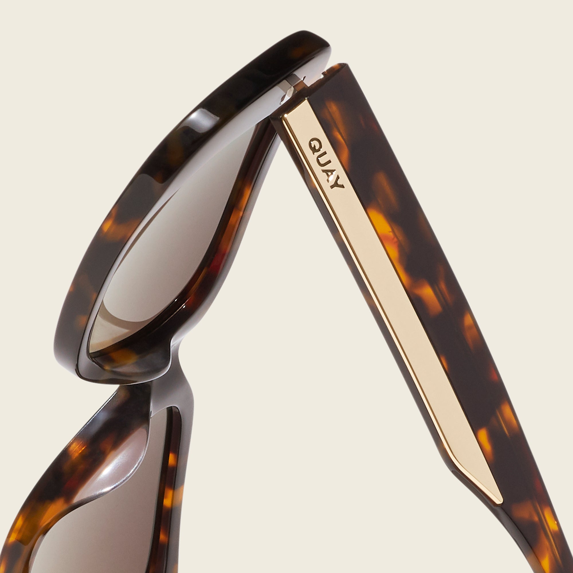 KARMA Ladies Rectangle Sunglasses with Narrow Frame – QUAY